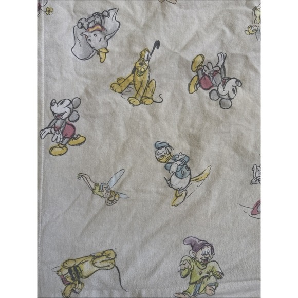 Disney | Bedding | Disney Mickey Mouse Pluto Donald Duck Dumbo Flannel ...